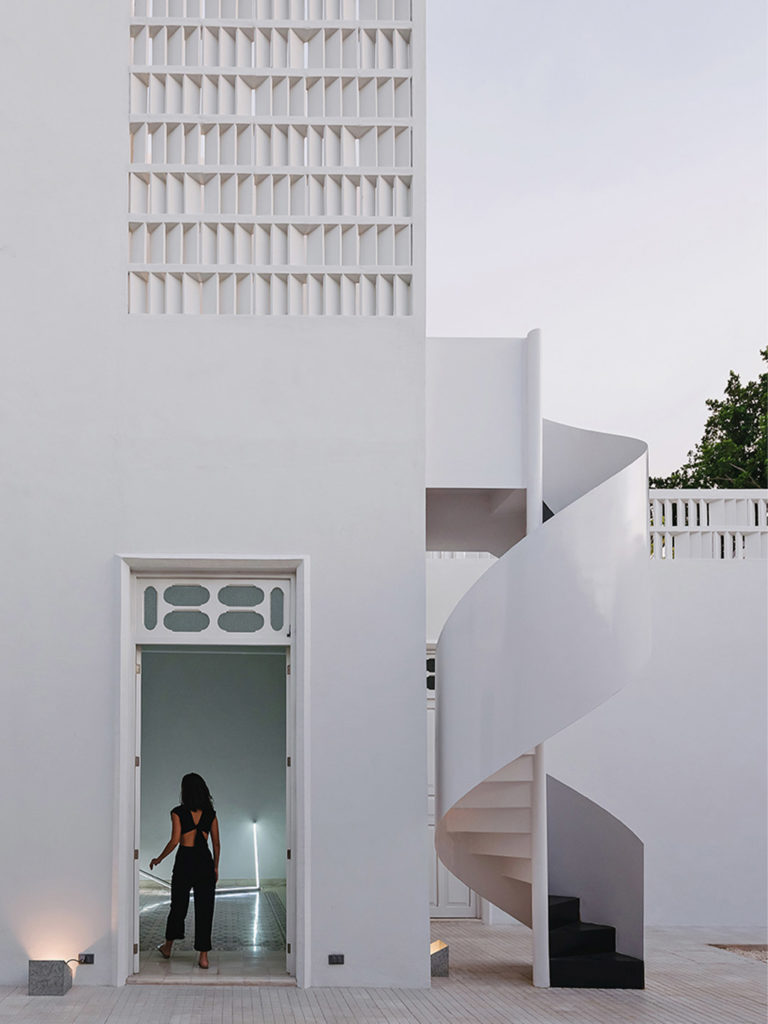 DAN | Daily Architecture News Gallery of light: Filux Lab in Yucatán ...